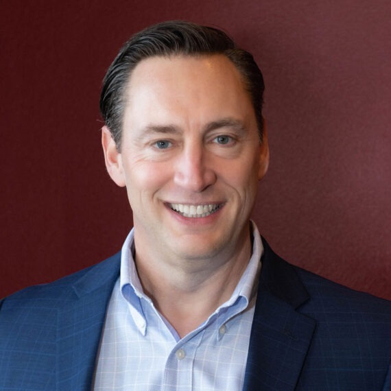 Meet the Team - Red Mountain Mortgage